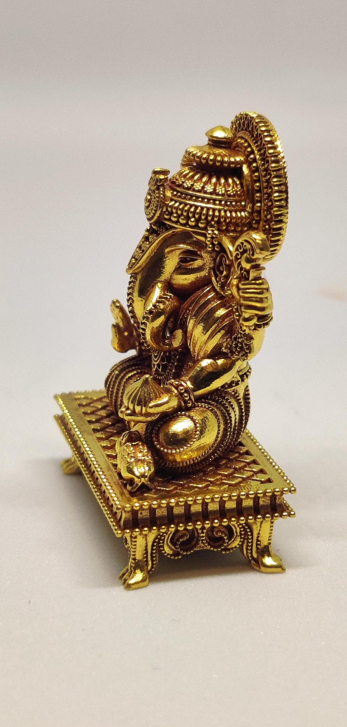 22K Gold Ganesha Idol - Pure Gold - 22KT-IDOL-GA - Etsy