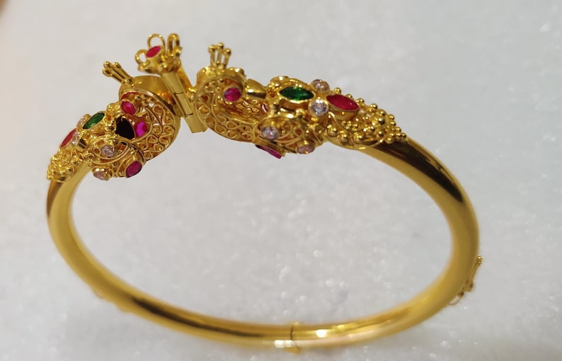 22KT Gold Bangle With Peacock Design - Etsy
