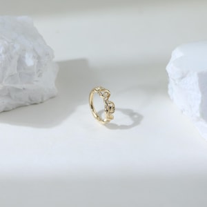 14K Solid Gold Vines Helix Hoop Carving Texture Conch Clicker Hinged ...