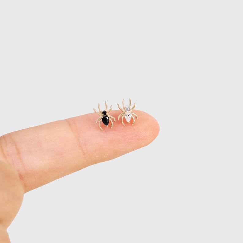 14K Solid Gold Dainty Spider Stud Earrings Tiny Cute Animal Cartilage ...