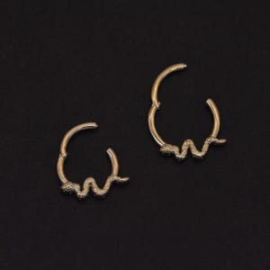 14K Solid Gold Snake Septum Ring Huggie Earring Snake Clicker Hoop Nose ...
