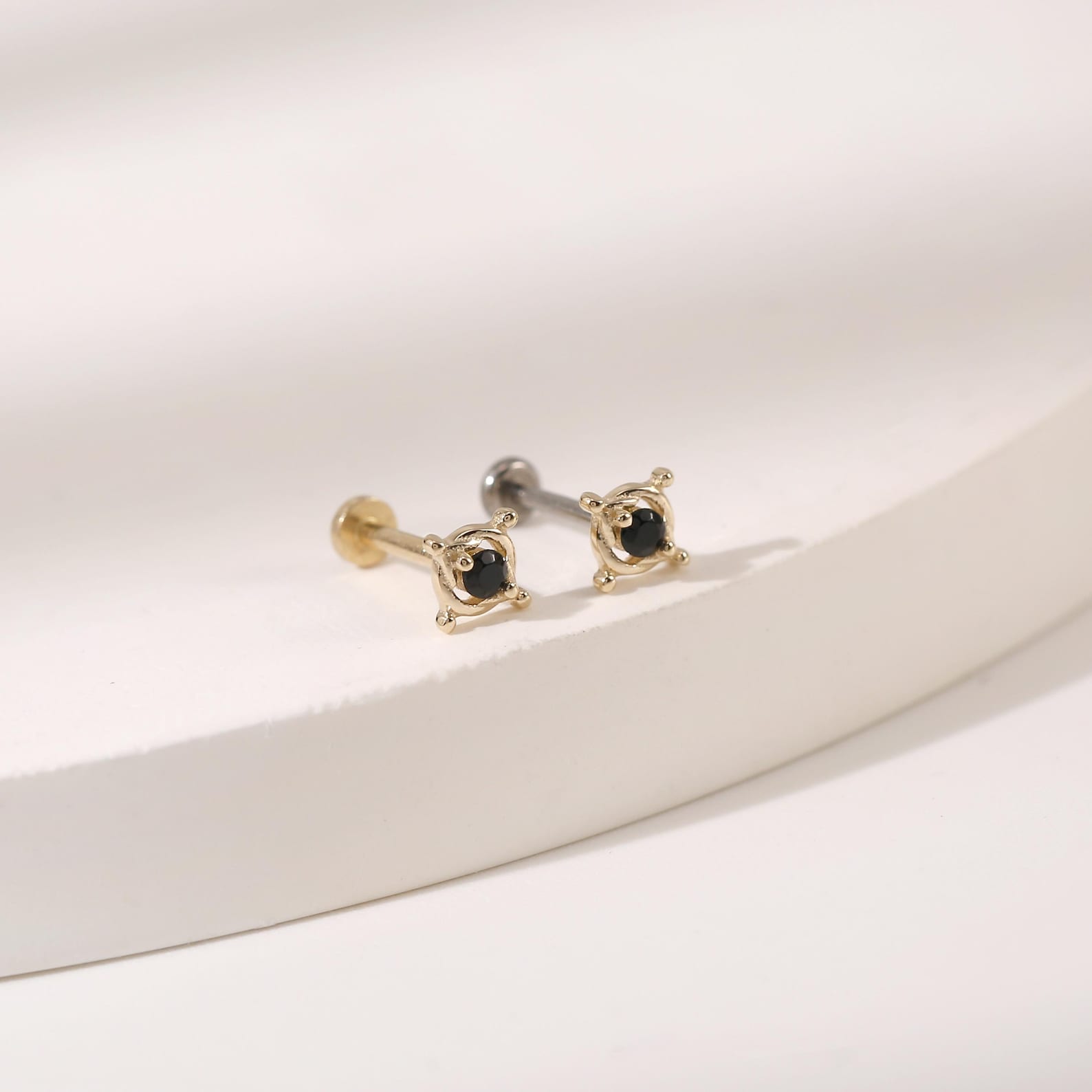 14k Solid Gold Compass Design Stud Earring Gold Black Spinel Cartilage ...