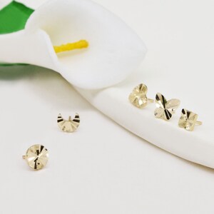 14K Solid Gold Diamond Cut Threadless Stud Earring Tiny Disc Earring ...