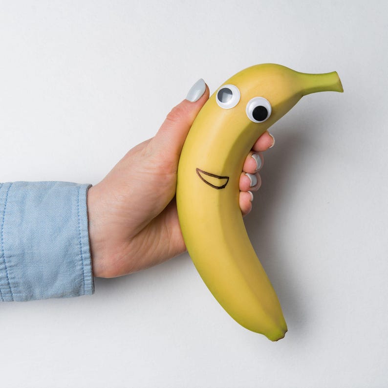 Googly Eyes Scene | Googly Eyes Prop Items | Elf Kit Scene Ideas ...