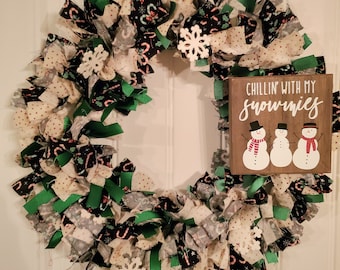 Chillin With My Snowmies Door Decor - Etsy