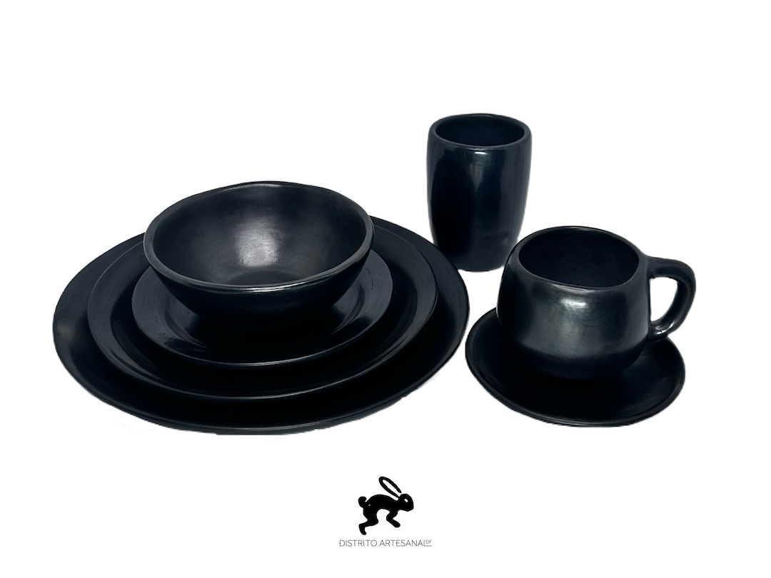Barro Negro Dinnerware Set (INDIVIDUAL). Black Dinnerware Set ...