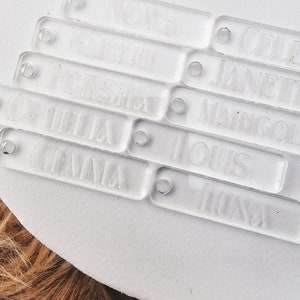 Acrylic Jewelry Tags Personalized Custom Names Permanent Jewelry Chain ...