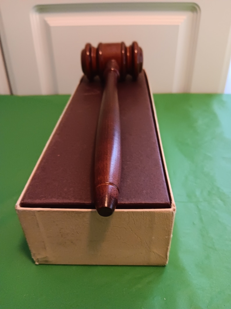 Judge Gavel/wood Gavel/boxed Gavel/ Vintage Gavel/pre-owned - Etsy
