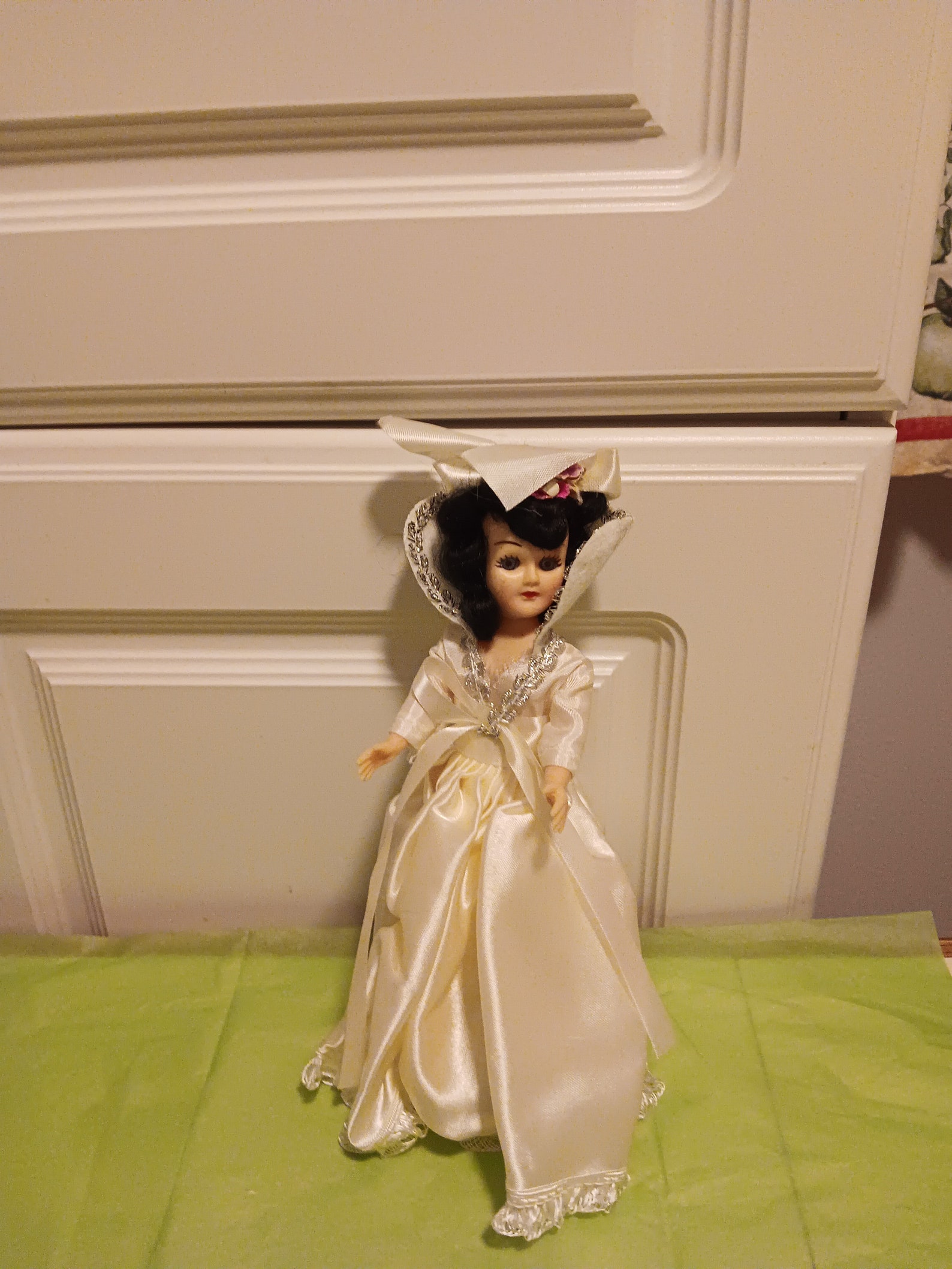 Dolls/blinking Dolls/display Dolls/arco/ Vintage Dolls of the World/pre ...