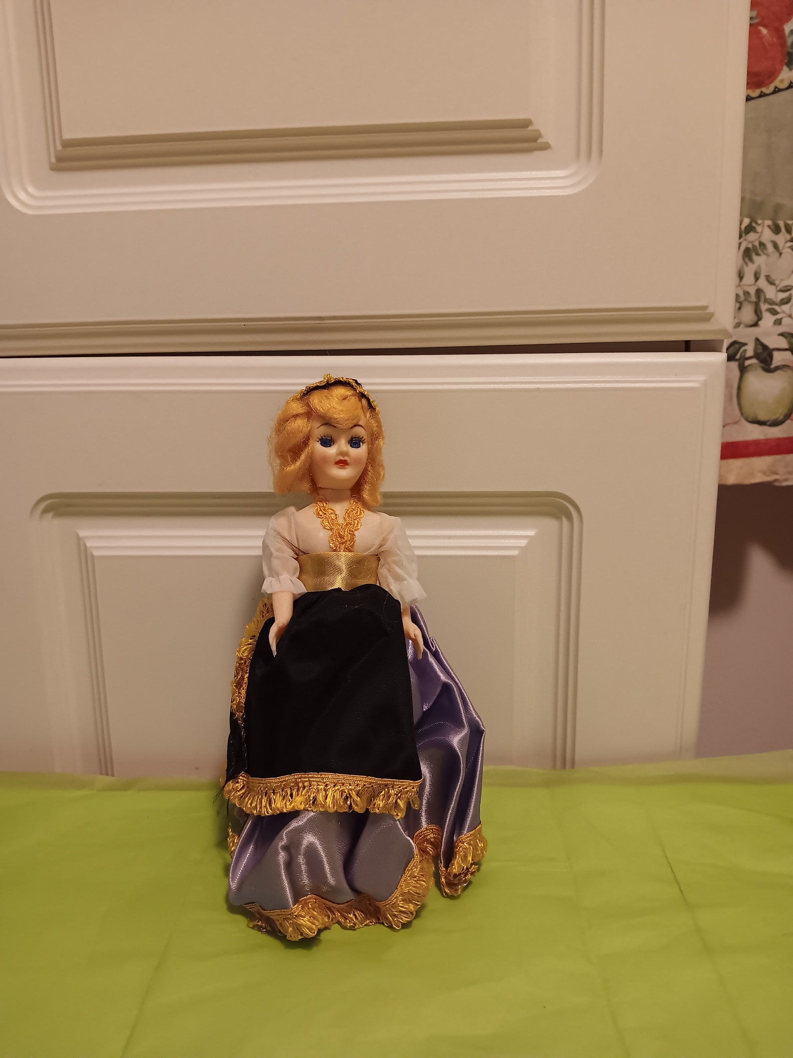 Dolls/blinking Dolls/display Dolls/arco/ Vintage Dolls of the World/pre ...