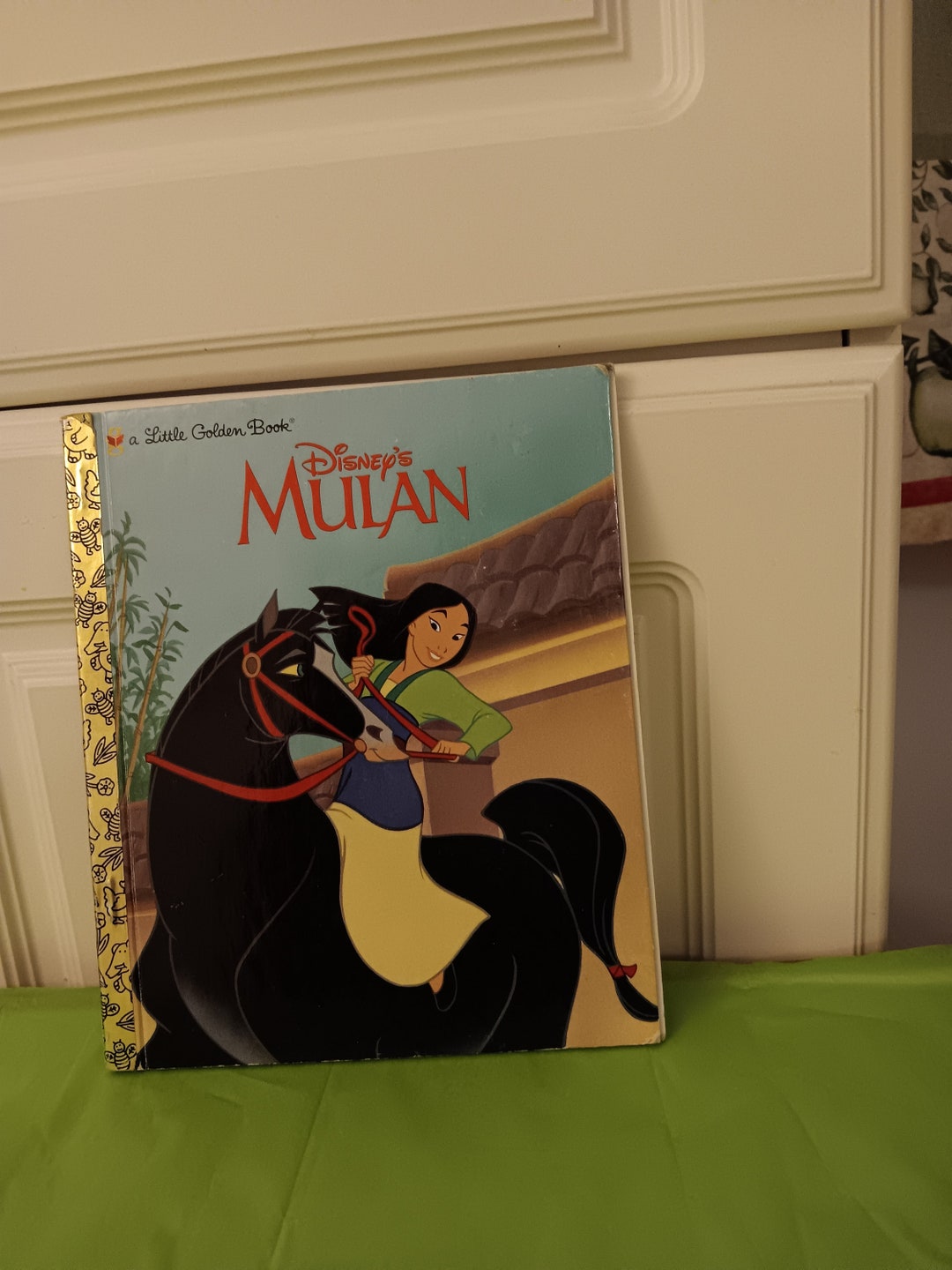 Mulan/disney Book/ Copyright 1998/A Little Golden Book/rare Book/disney ...