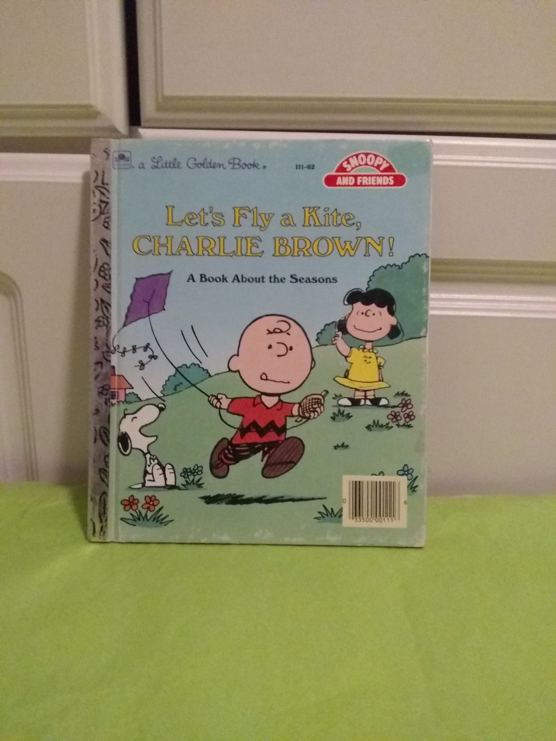 A Little Golden Book Let's Fly A Kite Charlie Brown/rare Used ...