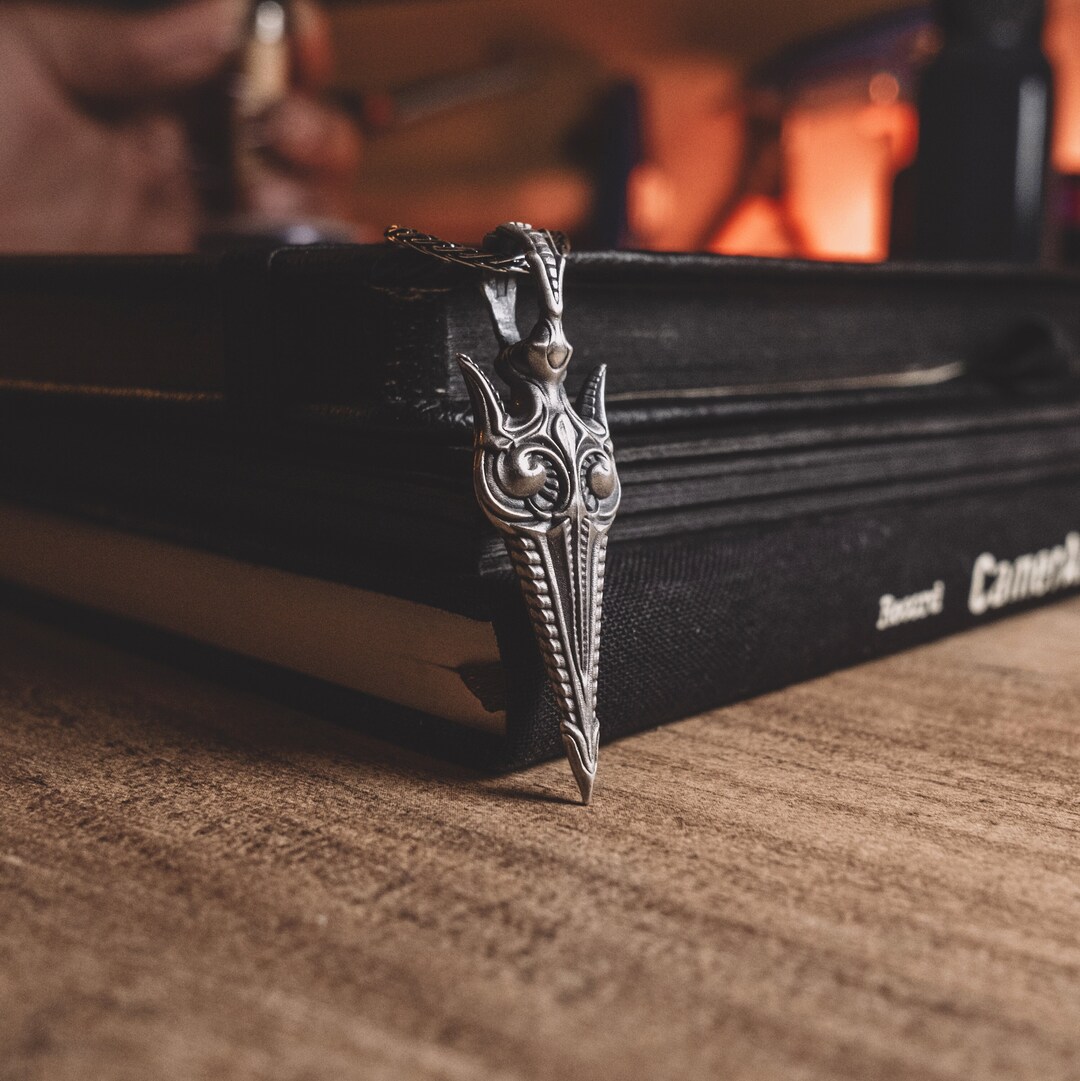 Gungnir Norse Mythology Necklace for Men, Spear of Odin Unusual ...