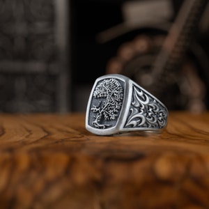 Men Signet Ring With Tree of Life Made of Silver, Yggdrasil Family Tree ...
