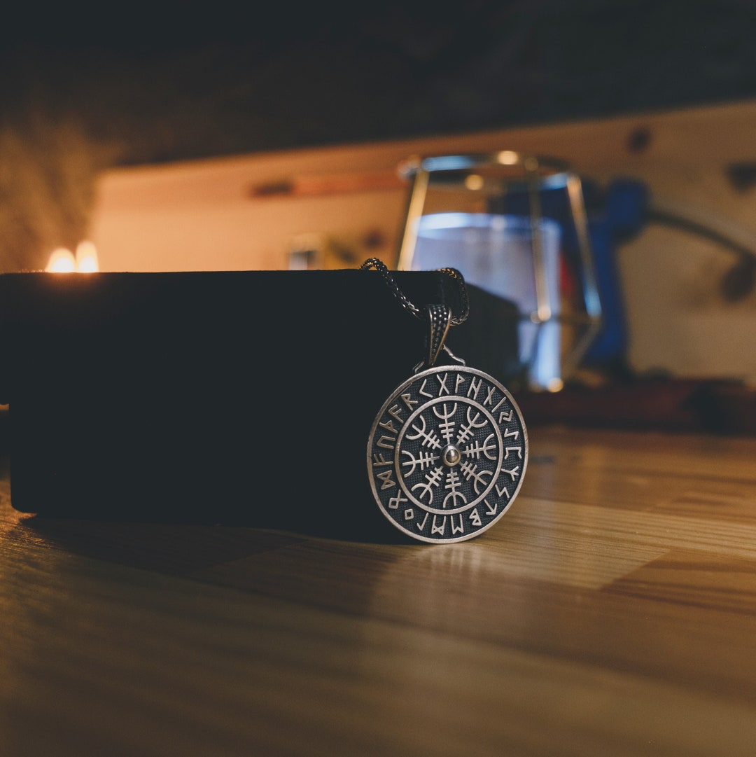 Silver Nordic Compass and Norse Runes Coin Necklace, Nordic Vegvisir ...
