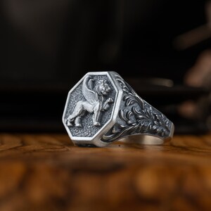 Winged Lion Signet Men Ring in Mythologic Symbol, Boho Lion Jewelry in ...