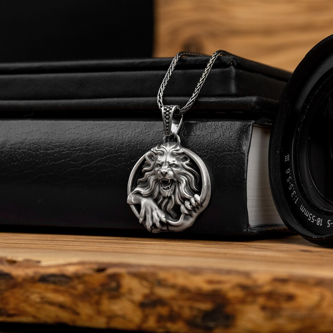 Lion Furious Angry Silver Men Pendant Necklace, African Wild Lion ...