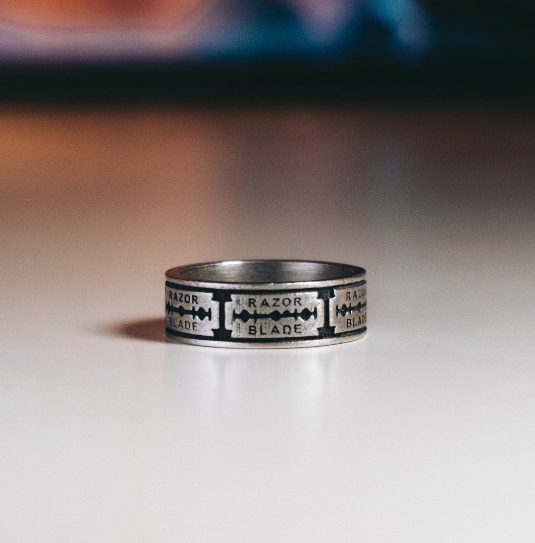 Razor Blade Men Cool Band Ring in 925 Silver, Unusual Male Ring in ...