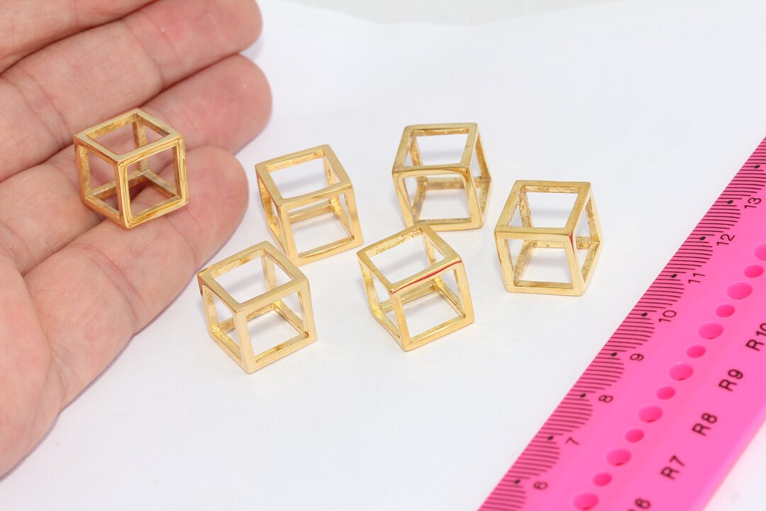 24k Shiny Gold Plated Cube Charms, Cube Necklace, MBGMTE1381 - Etsy