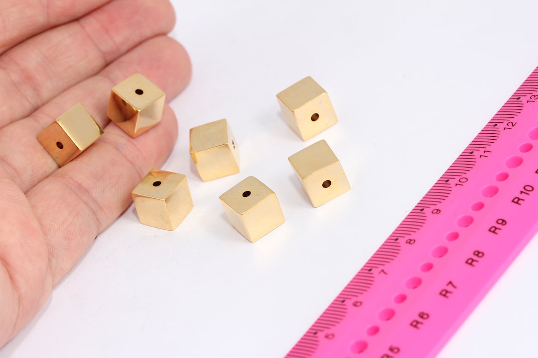 10mm 24k Shiny Gold Plated Cube Pendant, Cube Beads, 3D Cube Charms ...