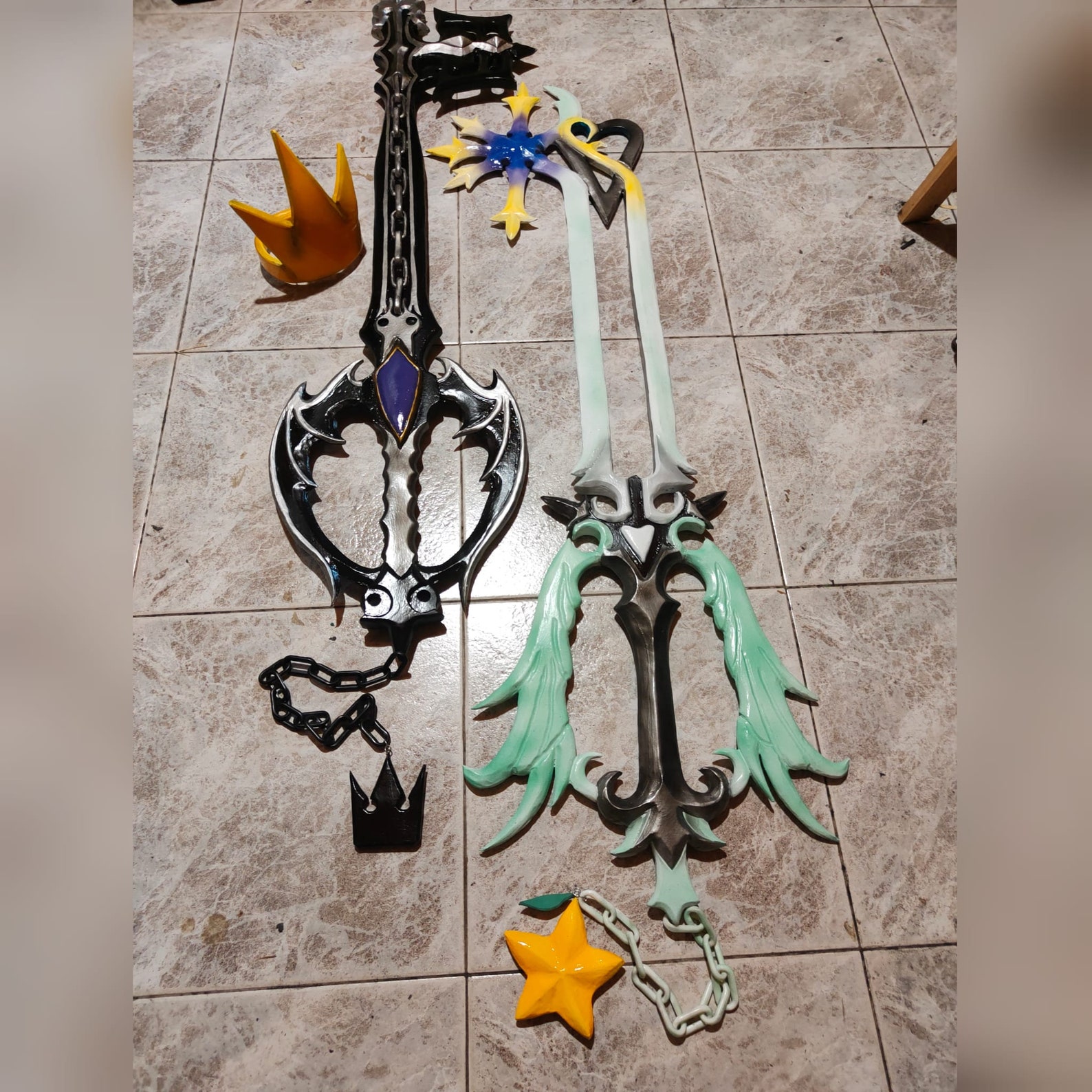 Keyblade Oblivion and Oathkeeper Kindom Hearts - Etsy