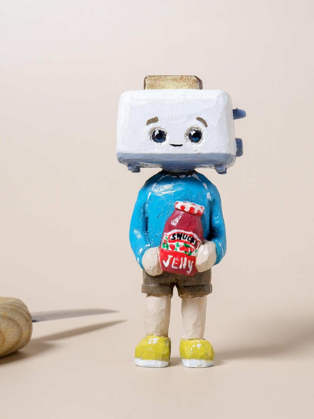 Wood Toaster Woodcarving Toy Whittling Doll Carving Head Carved Toaster ...