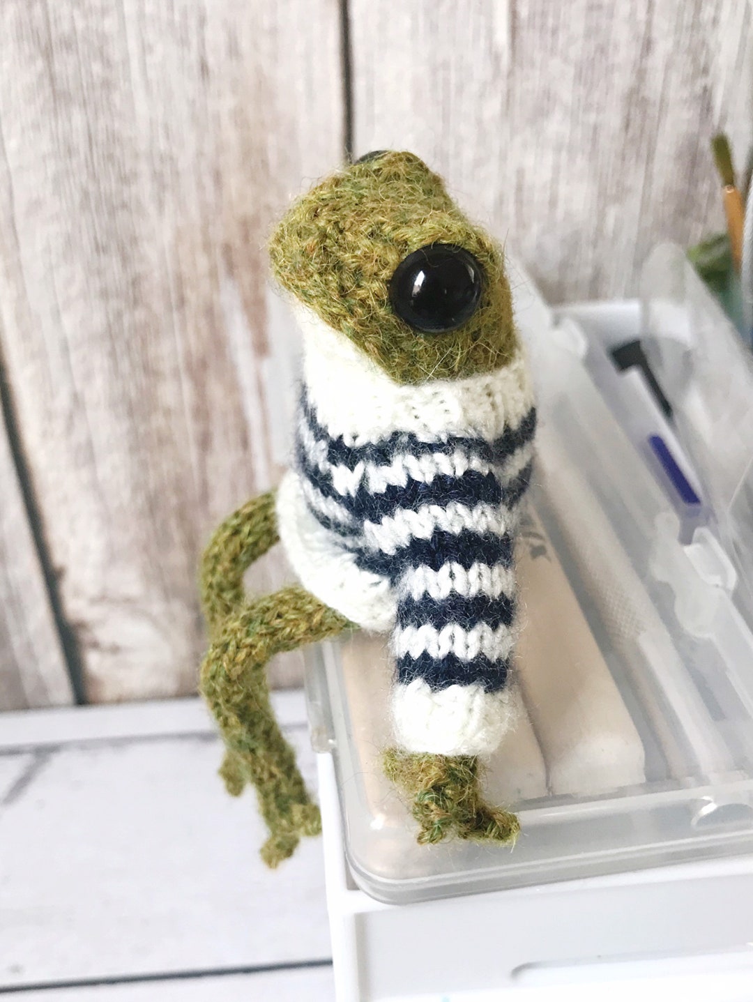 Knitted Frog in Striped Sweater Crochet Frog Toy Plush Doll Light Green ...