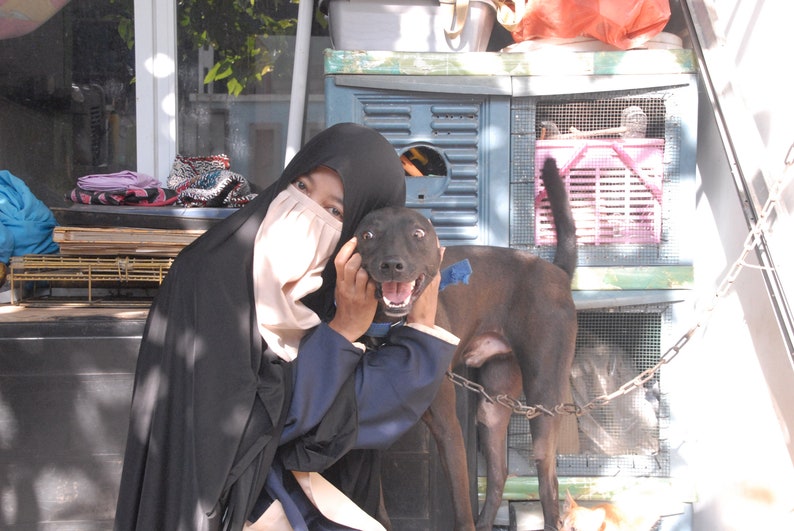Original Hijab Women and Black Dog Photo, Journalistic Photography, Pet ...