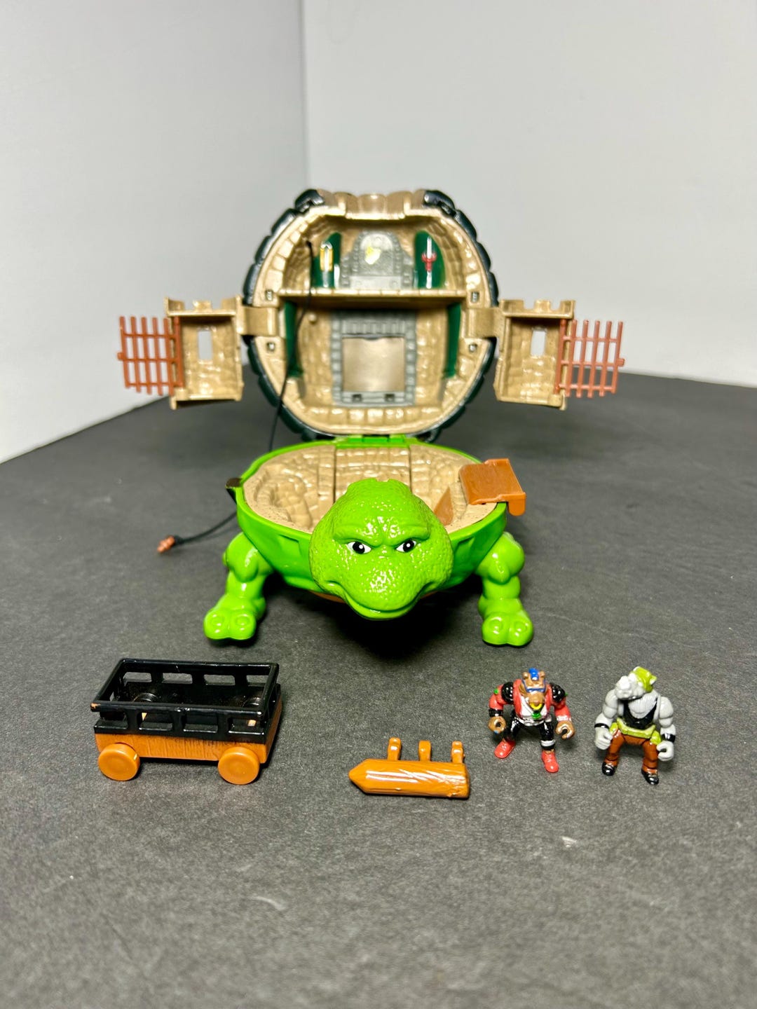 1994 Teen Age Mutant Ninja Turtles Raphael Castle Playset Playmates ...