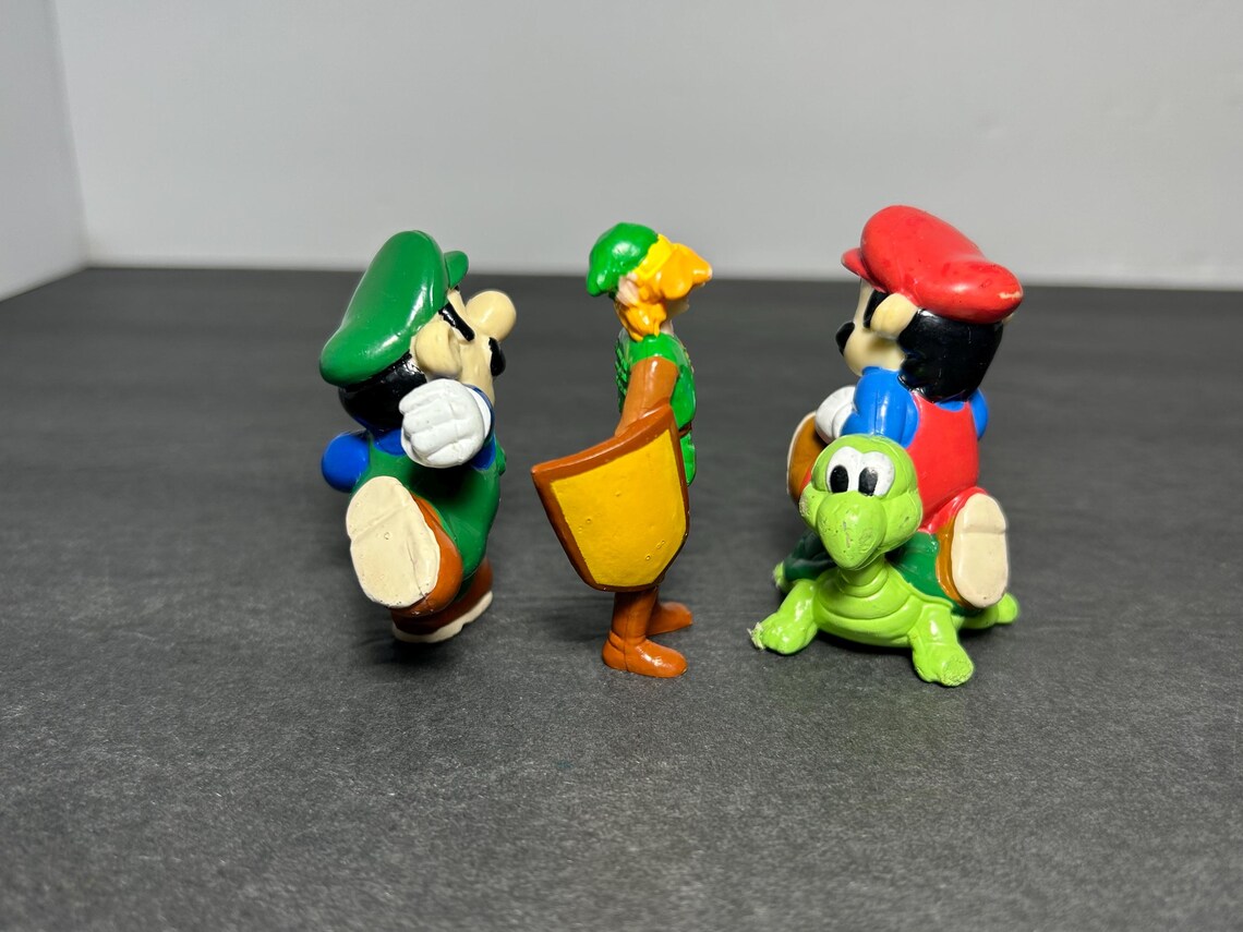 1989 Nintendo Mario Luigi the Legend of Zelda Applause 2.5” Tall Lot of ...