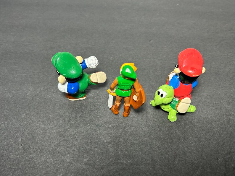 1989 Nintendo Mario Luigi the Legend of Zelda Applause 2.5” Tall Lot of ...