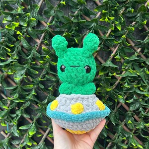 Crochet Alien & UFO Pattern - Amigurumi PDF Pattern - Etsy