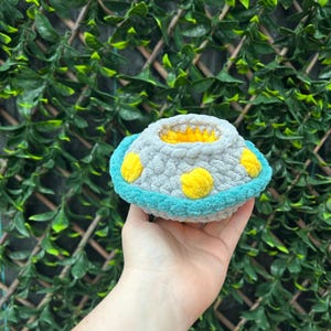 Crochet Alien & UFO Pattern - Amigurumi PDF Pattern - Etsy