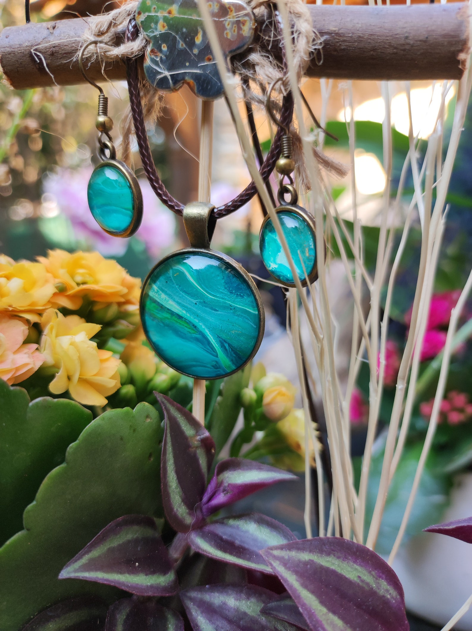 Parure collier et boucles d'oreille avec Acrylique Pouring Abstrait ...