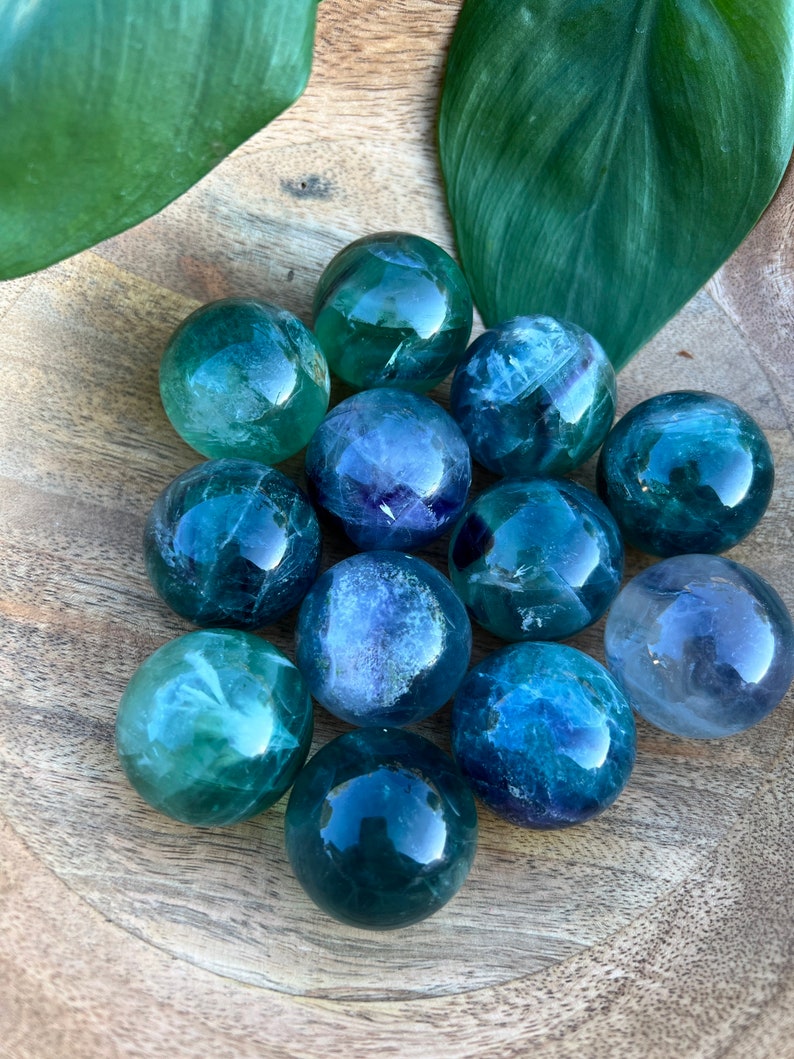 Fluorite Sphere 35mm - Etsy