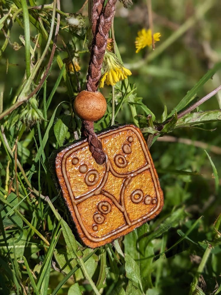 08 - LAMAT - Mayan Seal Amulet / Pendant - Yellow Star - Tzolkin - Etsy