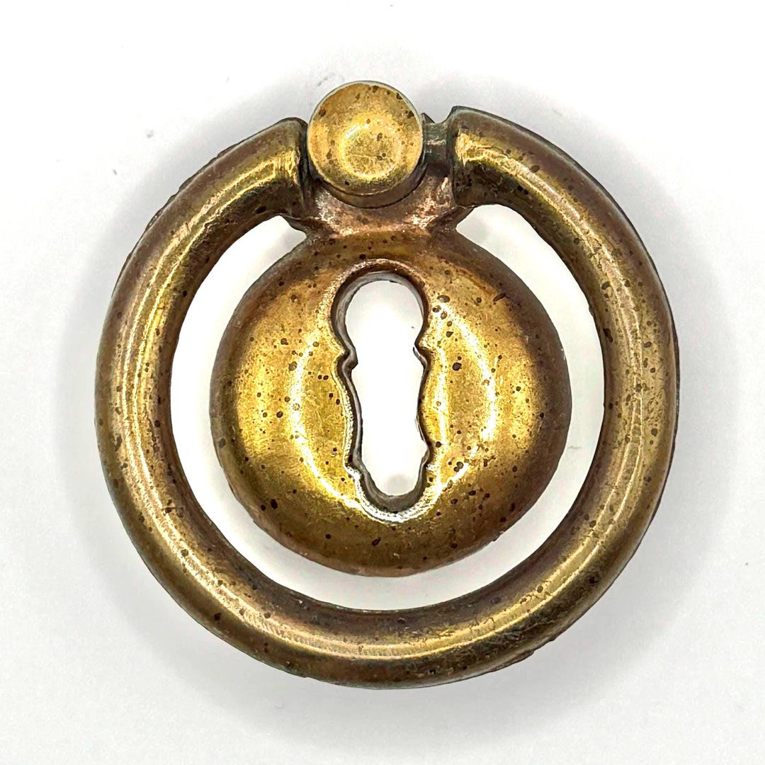 Vintage Ring Pulls Keyhole Type and Single Ring With Backplate Single ...