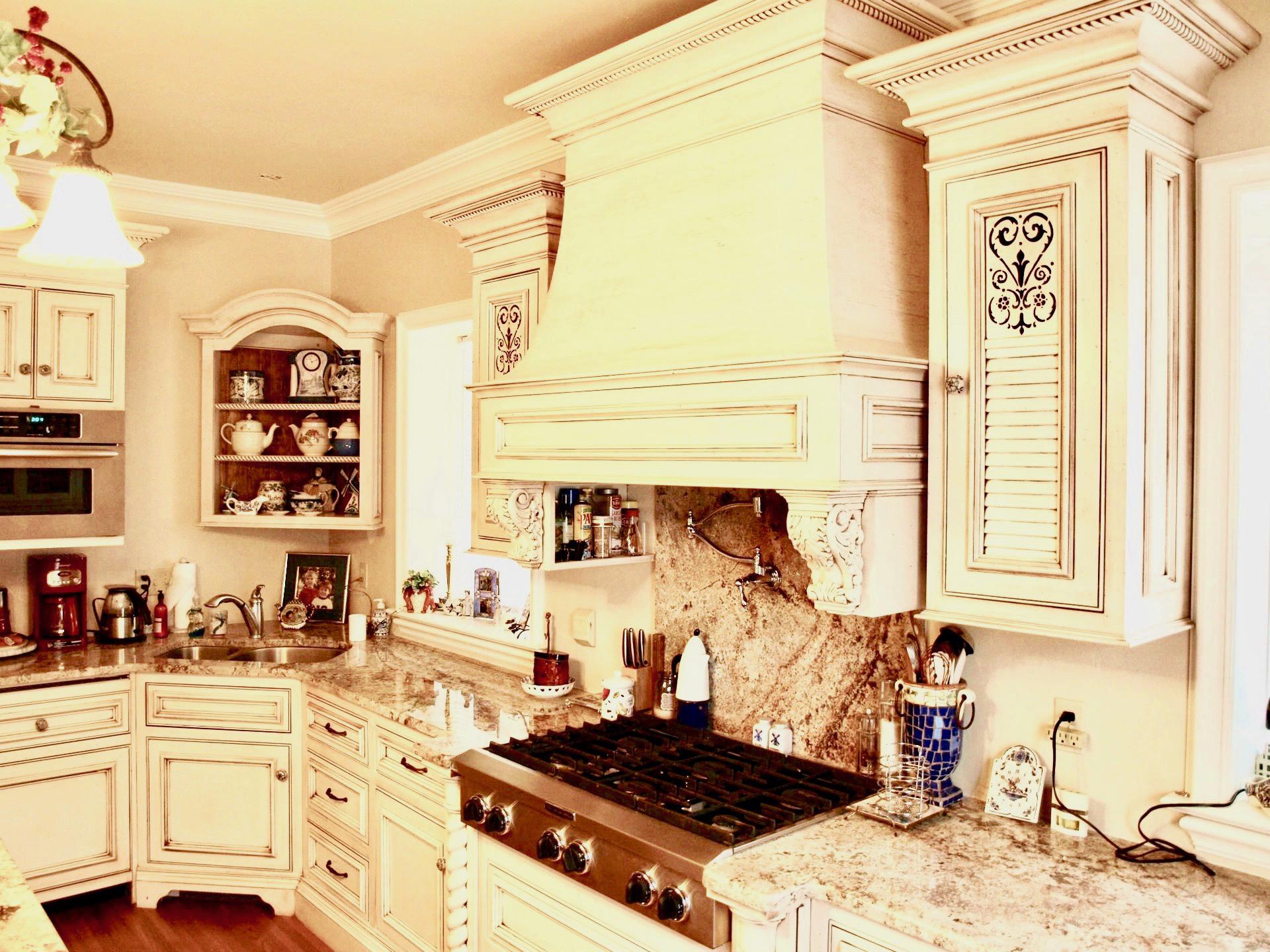 Custom Handcrafted Wood Range Hood: Luxury European Design SHIPPING NOT ...
