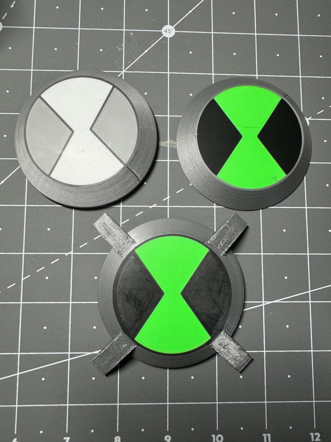 Ben 10 Omnitrix Magnetic Emblem: Classic & Alien Force Editions - Etsy