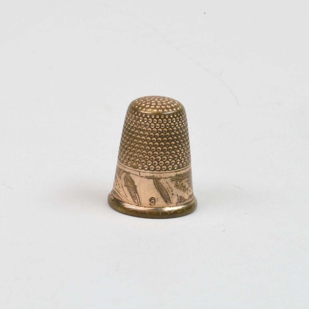 Vintage Gold Filled Thimble With Etched Leaf Design - Etsy
