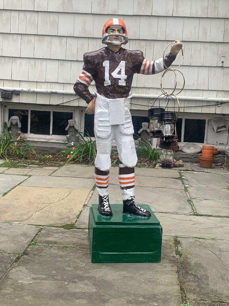 NFL Hall of Fame QB Otto Graham Statue - Etsy