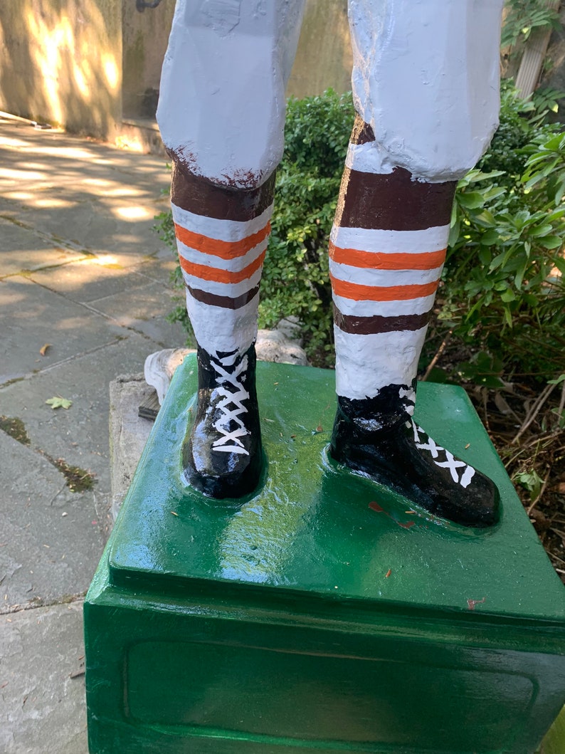 NFL Hall of Fame QB Otto Graham Statue - Etsy