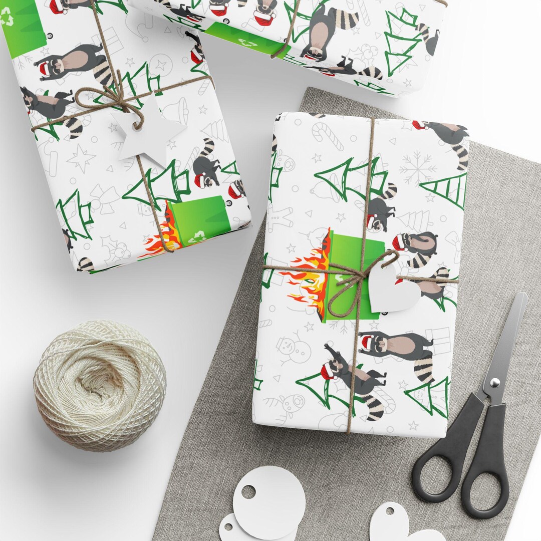 Gift Wrapping Papers, Funny Raccoon Christmas Design, Holiday Gift Wrap ...