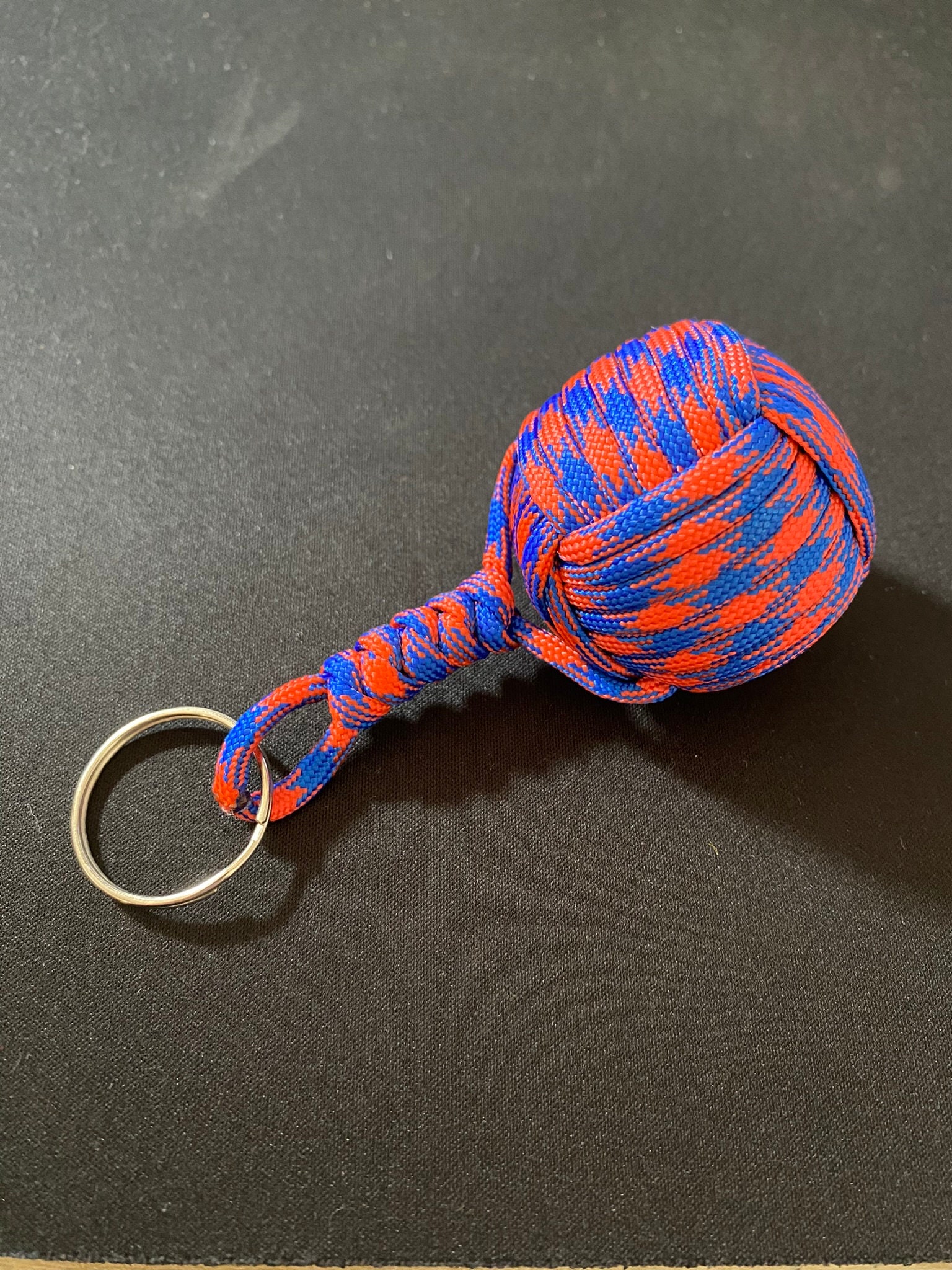 Floating Monkey Fist Keychain - Etsy