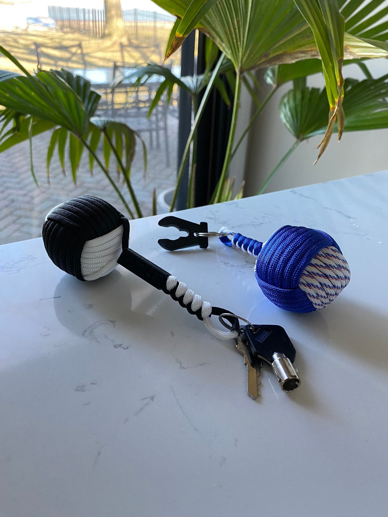 Floating Monkey Fist Keychain - Etsy