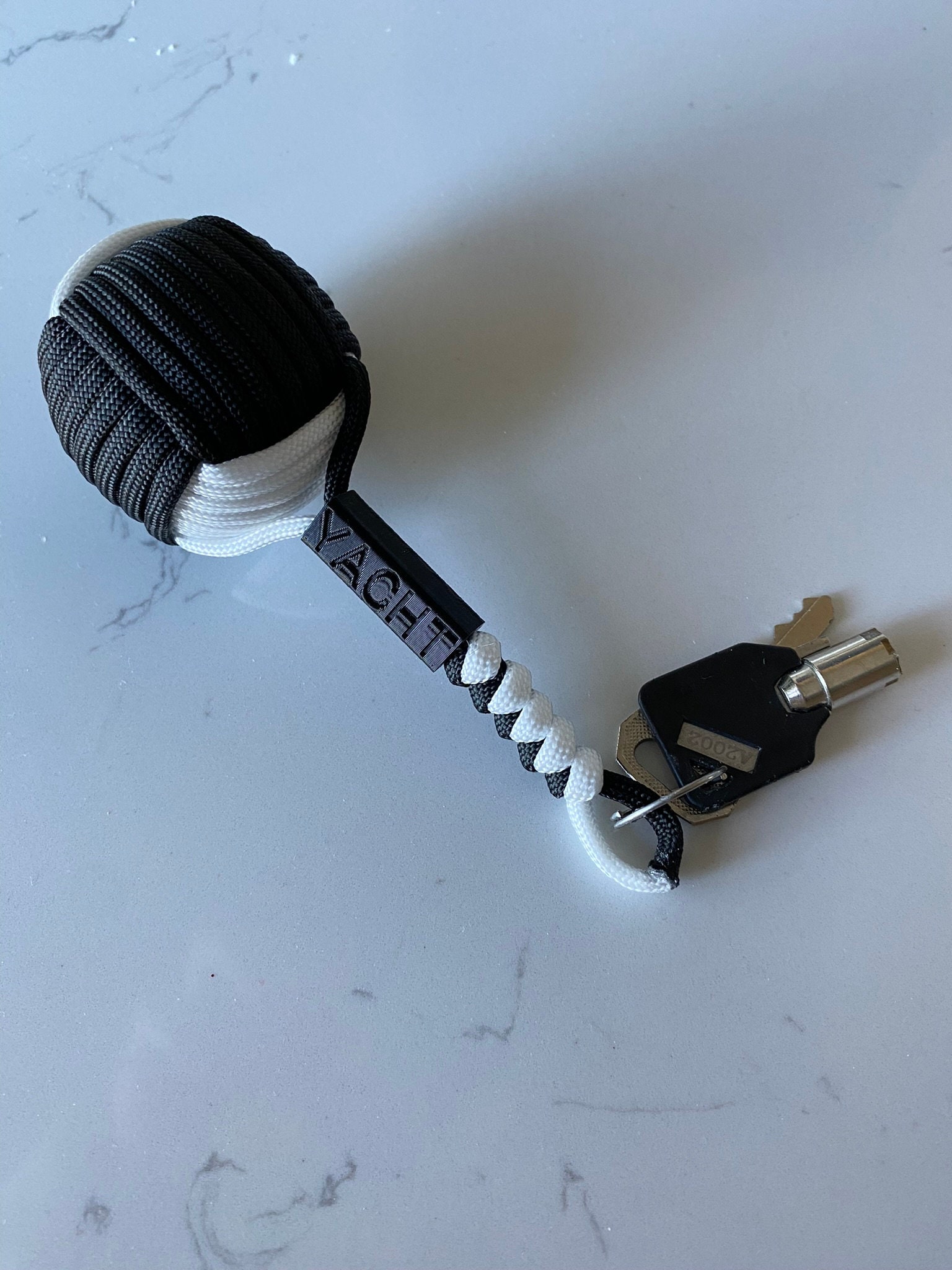 Floating Monkey Fist Keychain - Etsy