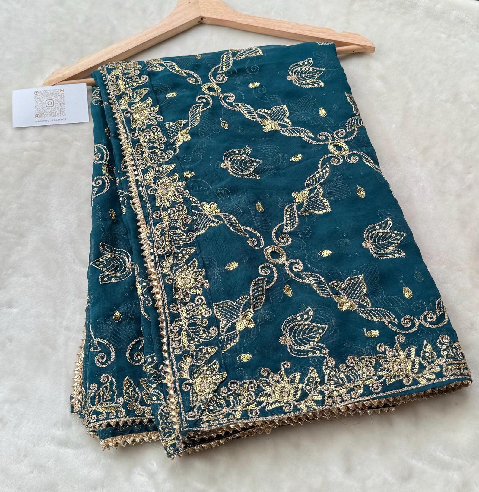 Vintage Style Dupatta, Gorgette Duppata With Sequin Golden Work ...
