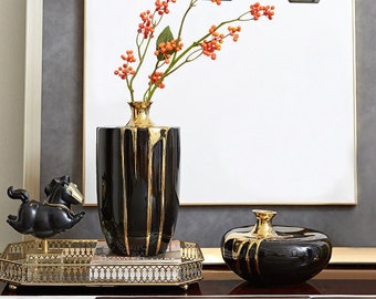 Black and Gold Vase - Etsy