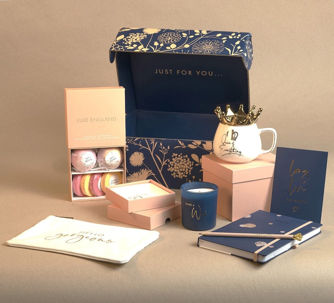 Royal Gift Box Unique Gift Basket for Her by Luxe England Gifts - Etsy