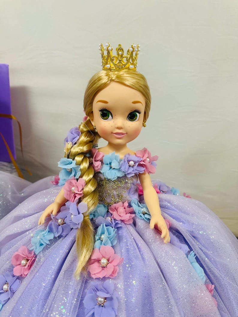 Quinceañera Rapunzel Pillow Set - Etsy